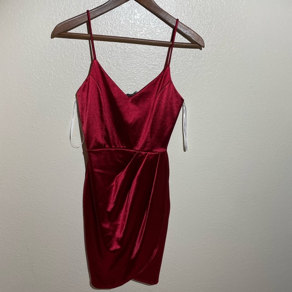 Lulus | Dresses | Lulus Red Dress | Poshmark